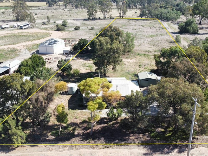 88 Murray Street, Piangil, Vic 3597 - Property Details