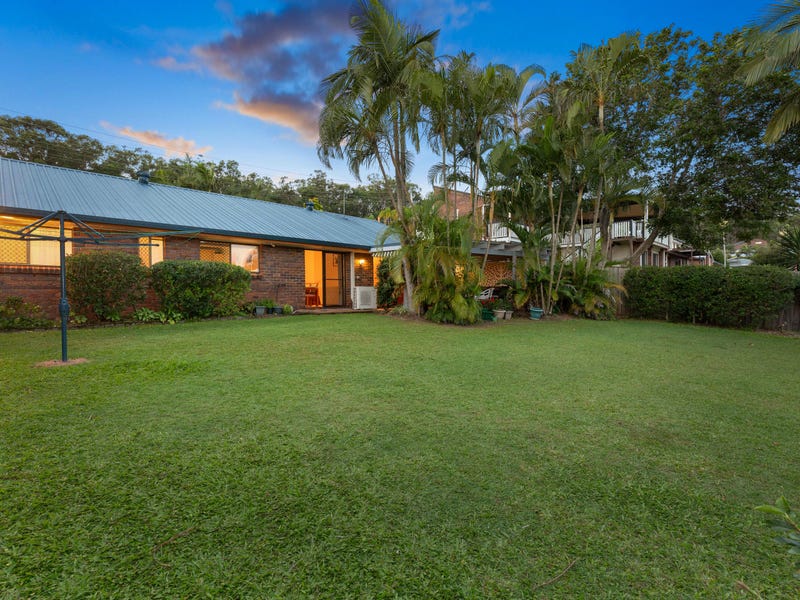 37 DELORAINE DRIVE, Springwood, Qld 4127 - Property Details