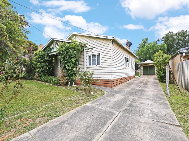 14 Nelson Avenue, Highton, Vic 3216 - Property Details