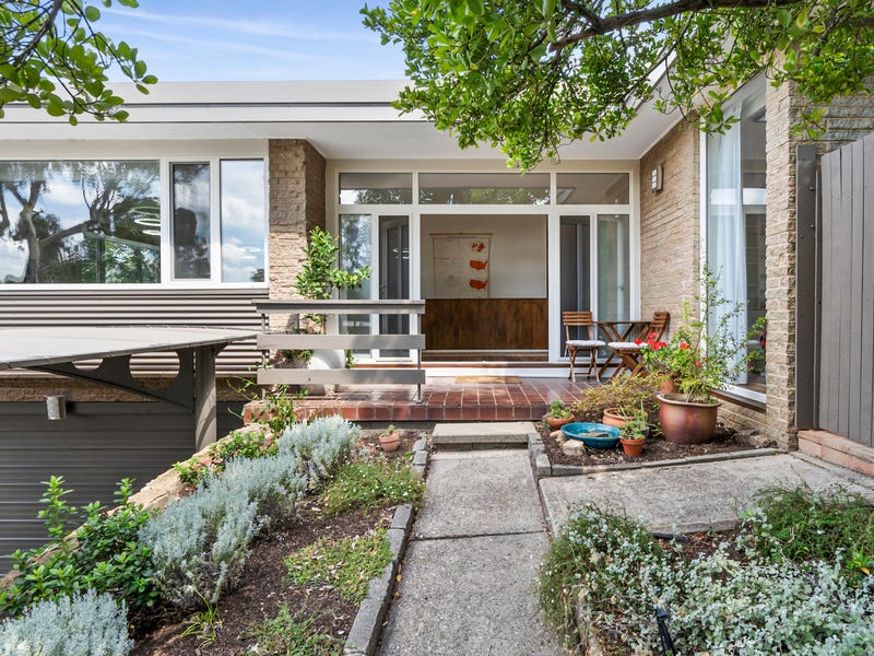 17 Olympus Way, Lyons, ACT 2606 - Property Details