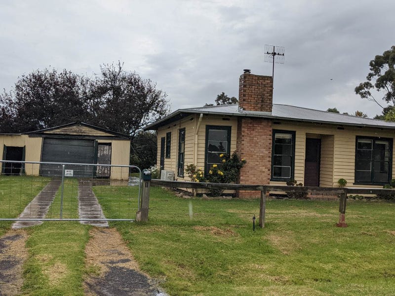 1 Cemetery Road, Terang, VIC 3264 - realestate.com.au