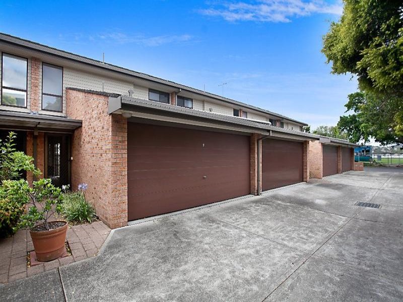 4/126 Dumaresq Street, Hamilton, NSW 2303 - Property Details