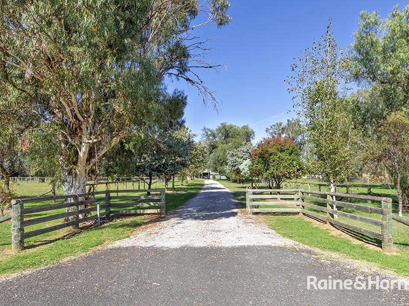 352 Nundle Road, Tamworth, NSW 2340 - Property Details