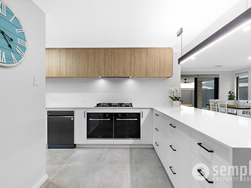 10 Trinity Way, Wellard, WA 6170 - Property Details