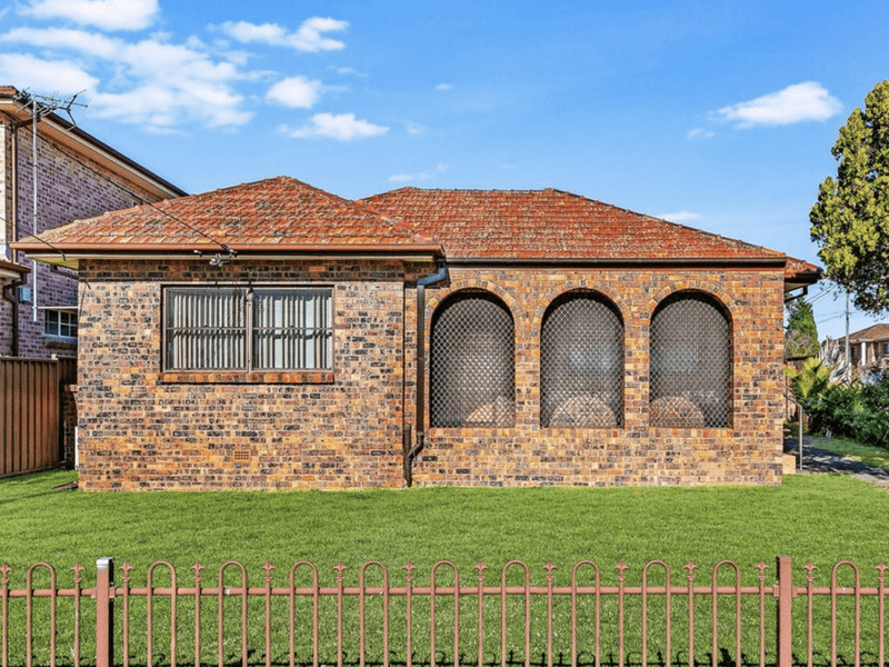 3 Bedroom Houses for Rent in Croydon, NSW 2132 (+1 location ...