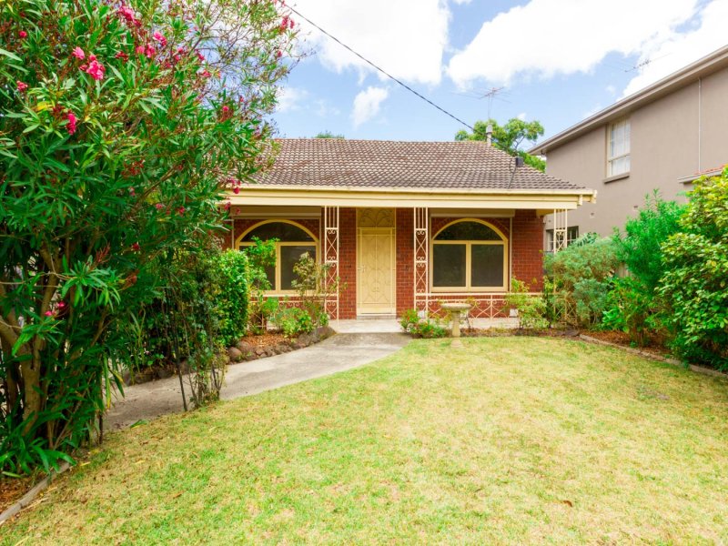 1 Heatherbrae Avenue, Caulfield, Vic 3162 - Property Details