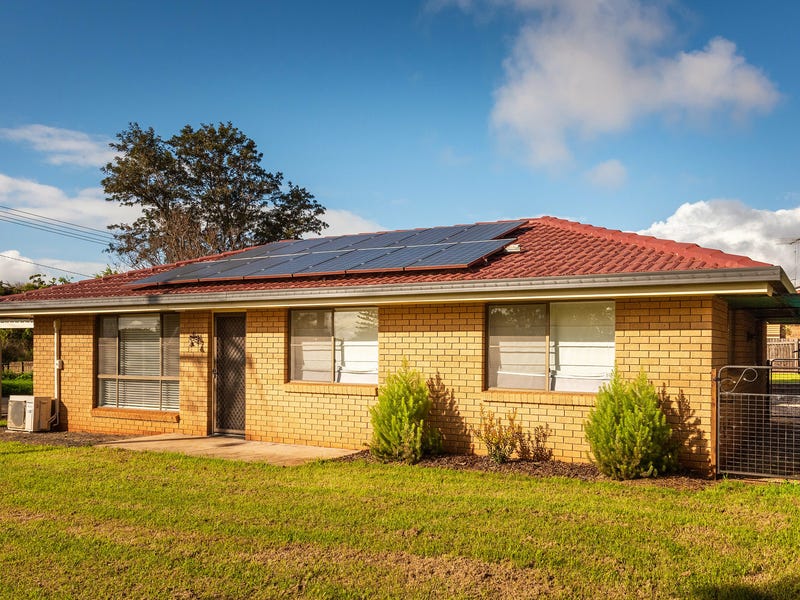 10 Nathan Street, Newtown, QLD 4350 - realestate.com.au