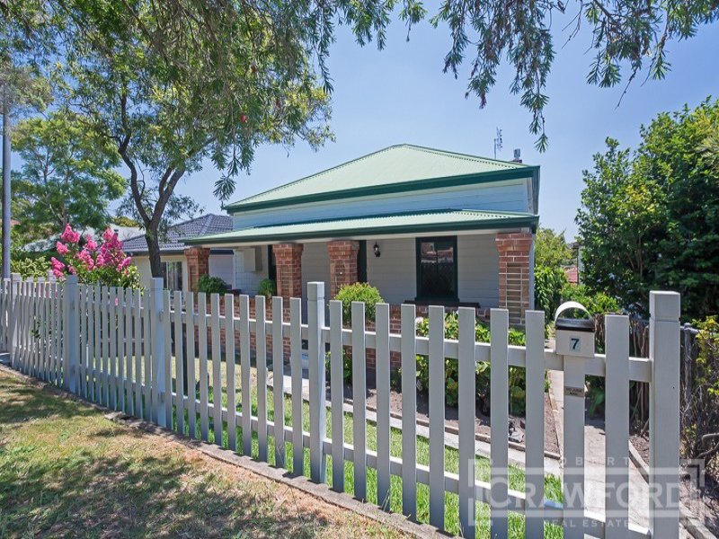 7 Collaroy Road, New Lambton, NSW 2305 - realestate.com.au