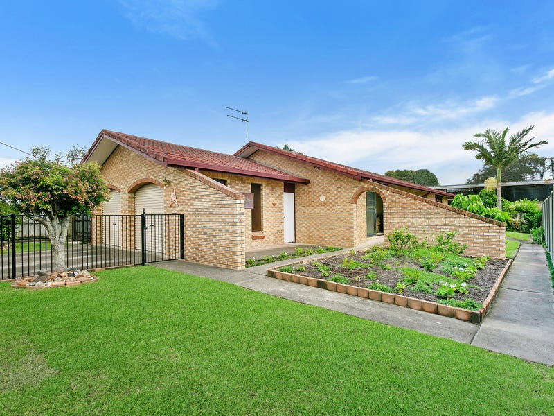 23 Walker Avenue, Palm Beach, QLD 4221 - realestate.com.au