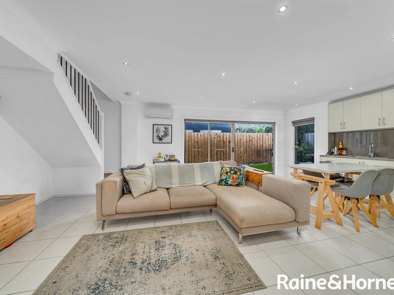 4/69 Meredith Street, Broadmeadows, Vic 3047 - Property Details