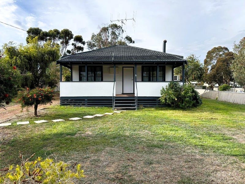 5 Andover Street, Katanning, WA 6317 - Property Details