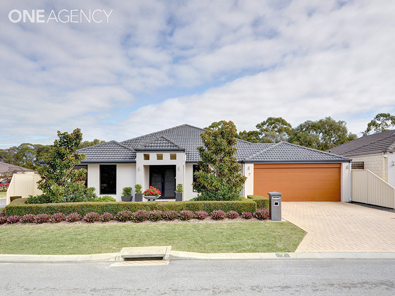 7 Massenger Street, Madeley, WA 6065 - realestate.com.au