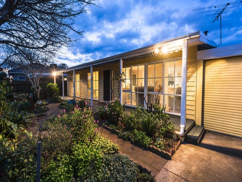 51 Munro Avenue, Edithvale, VIC 3196 - realestate.com.au