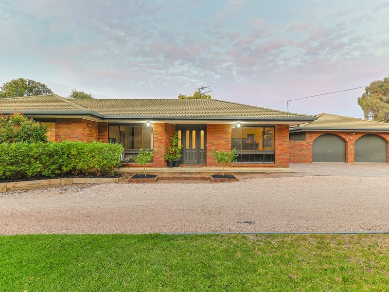 454 Eleventh Street, Mildura, Vic 3500 - Property Details