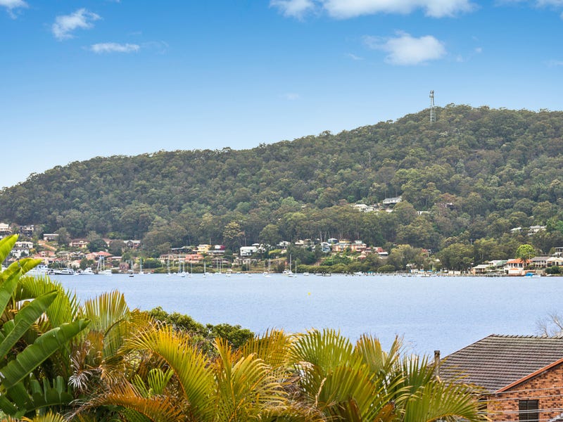 4 Gosford Street, Point Clare, NSW 2250 - realestate.com.au