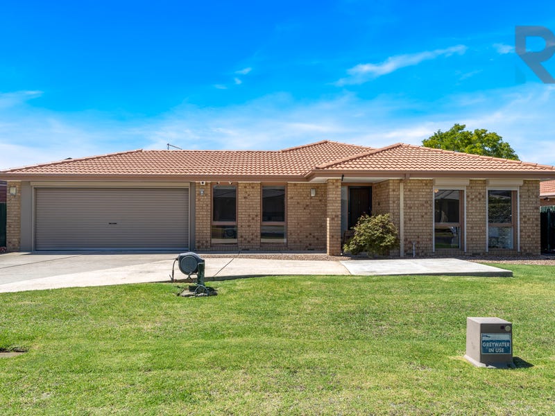1 Ramsbury Street, Craigieburn, Vic 3064 - Property Details