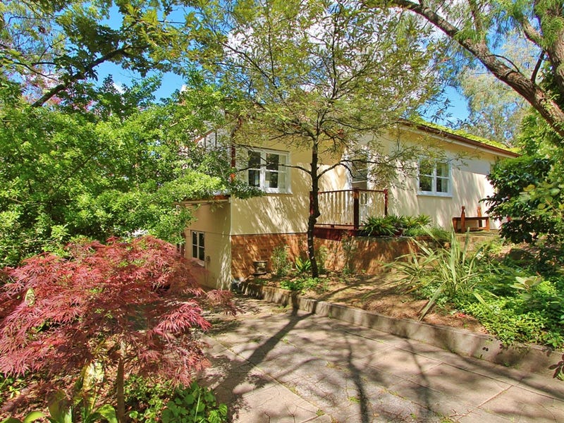 16 Hazelbrook Parade, Hazelbrook, NSW 2779 - Property Details