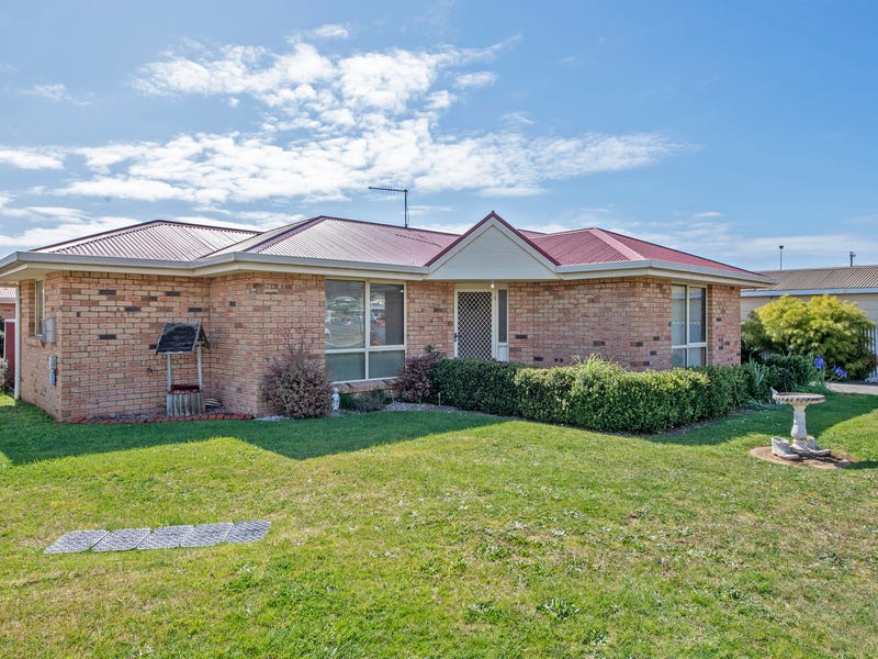 1/19 Plummer Court, Somerset, Tas 7322 - Property Details