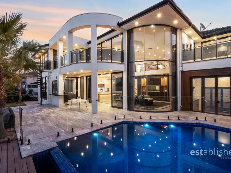 28 Heron Way, Point Cook, VIC 3030 - realestate.com.au