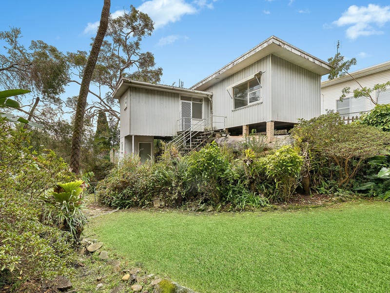 9 Lynwood Avenue, Narraweena, NSW 2099 - Property Details