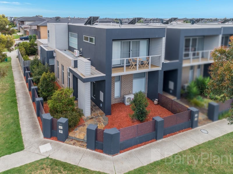 362 Boardwalk Boulevard, Point Cook, VIC 3030 - realestate.com.au