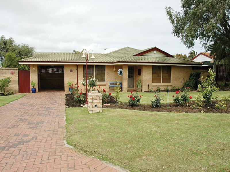 11 Callion Rise, Padbury, WA 6025 - realestate.com.au