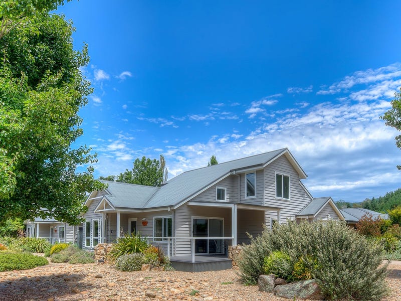 62 Mountain Mist Drive, Bright, Vic 3741 - House for Sale - realestate ...
