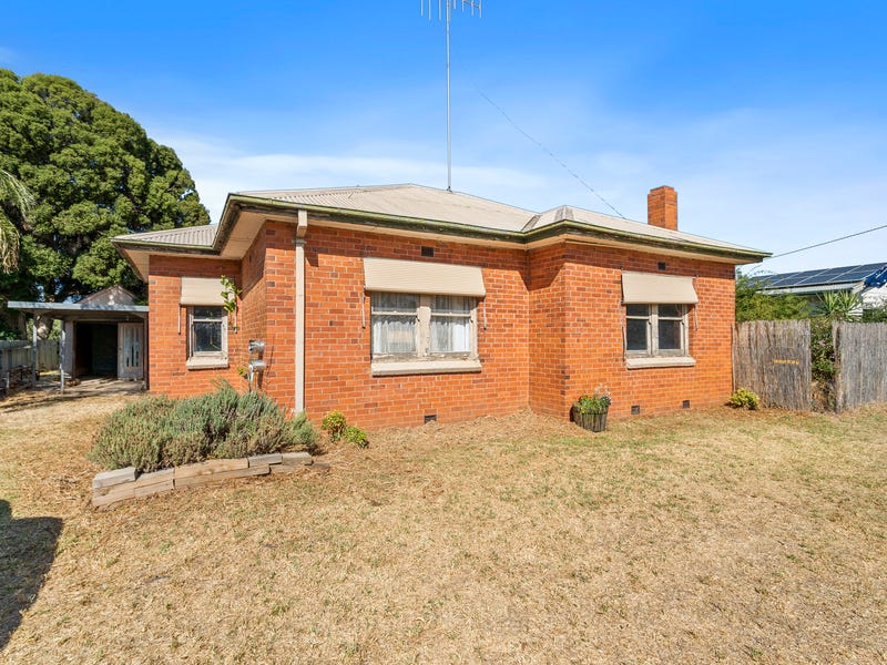 28 Murray Street, Finley, NSW 2713 - Property Details