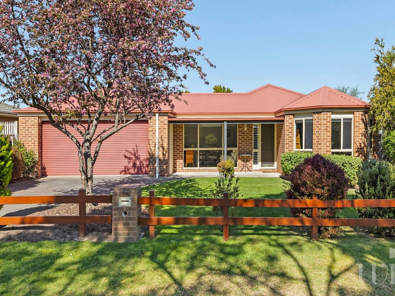 13 Aimee Court, Mornington, Vic 3931 - Property Details