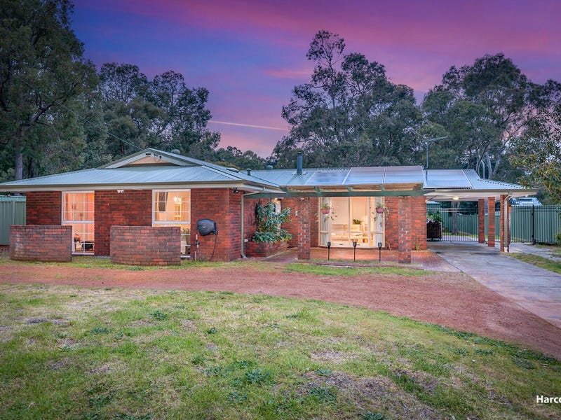 7 Taree Place, Roleystone, WA 6111 - Property Details