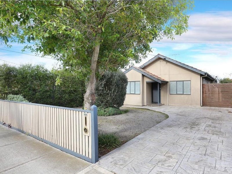 11 Benjamin Street, Sunshine, VIC 3020 - realestate.com.au