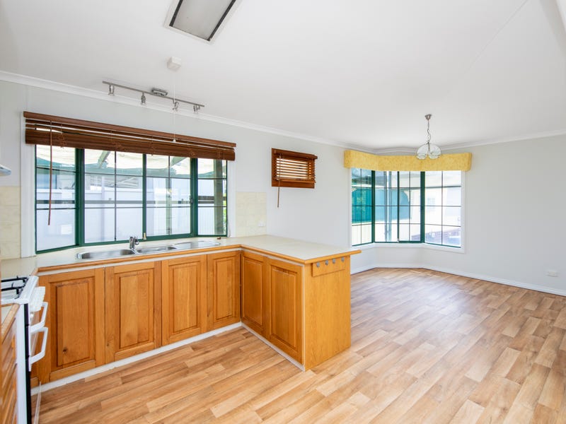 26/186 Hale Road, Forrestfield, WA 6058 - Property Details