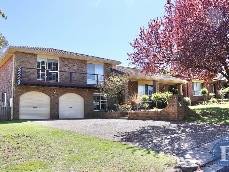 2 Martin Court, Young, NSW 2594 - Property Details