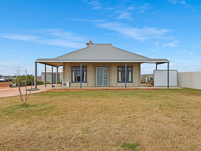 425 Channel Road, Merbein, VIC 3505 - realestate.com.au