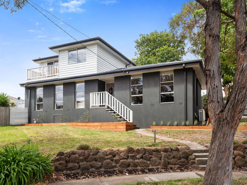 8 Curlew Court, Mornington, VIC 3931 - realestate.com.au