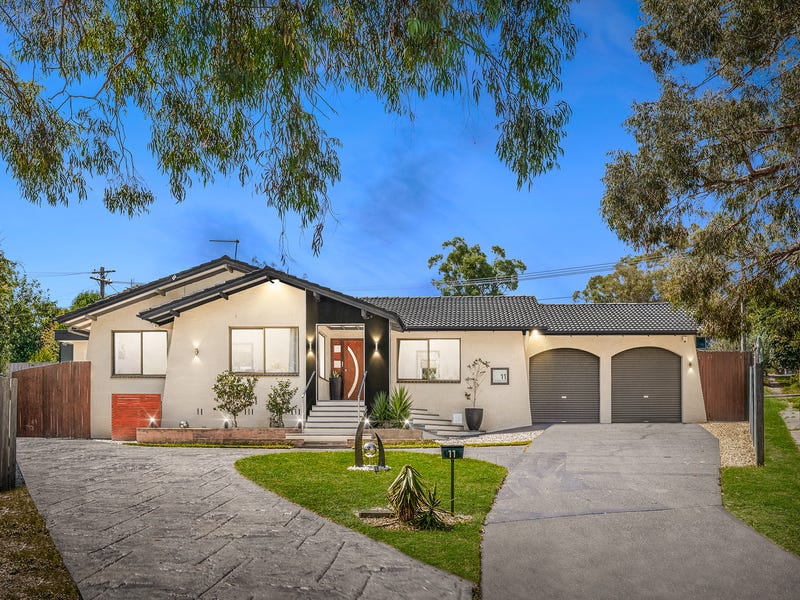 11 Broadby Close, Spence, ACT 2615 - Property Details