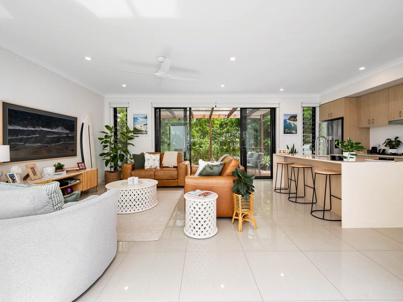 Sold Property Prices & Auction Results in Paradise Point, QLD 4216 (+3 ...