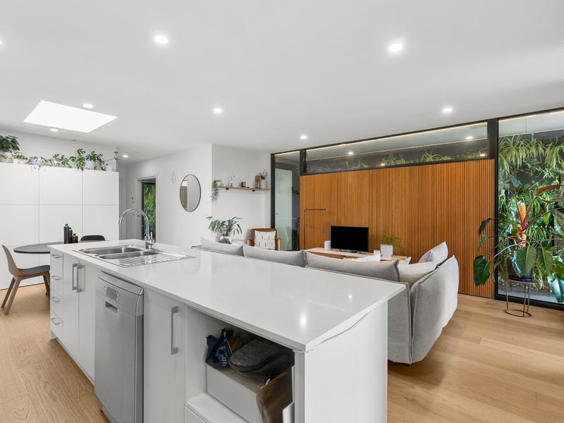 45/111 Canberra Avenue, Griffith, ACT 2603 - Property Details