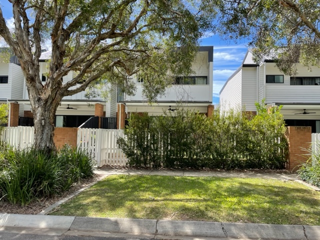 42 Ivedon Street, Banyo, QLD 4014 - realestate.com.au