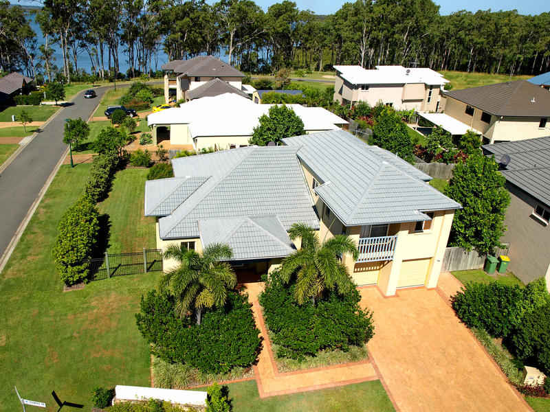 1 Sandy Drive, Victoria Point, QLD 4165 - realestate.com.au