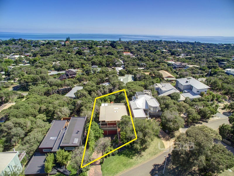 18 Phyllis Parade, Rye, Vic 3941 - Property Details