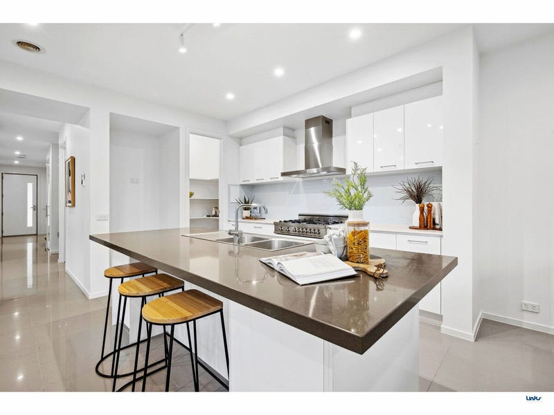 25 Point Close, Torquay, Vic 3228 - Property Details