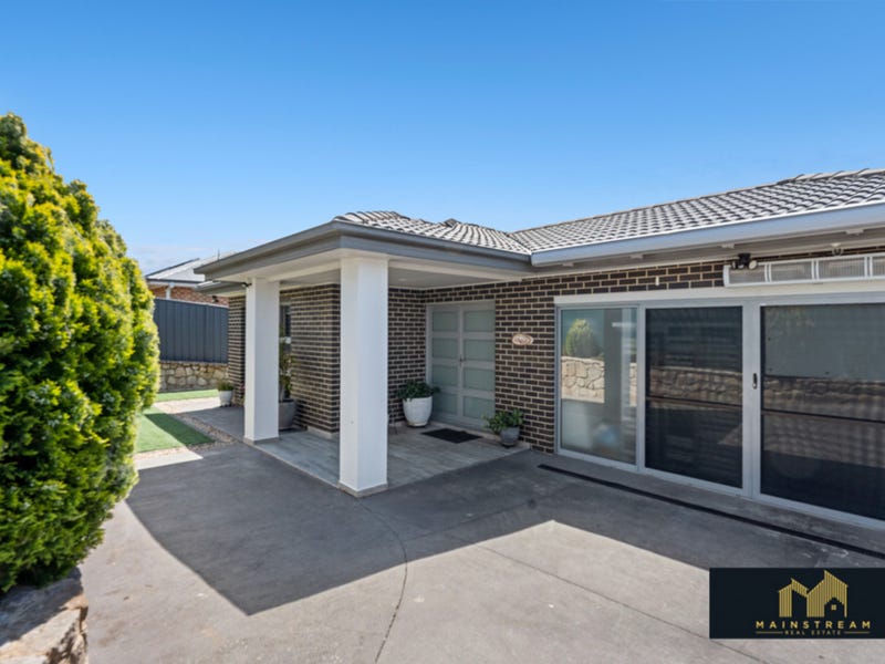 51 Bronhill Street, Moncrieff, ACT 2914 - House for Sale - realestate ...