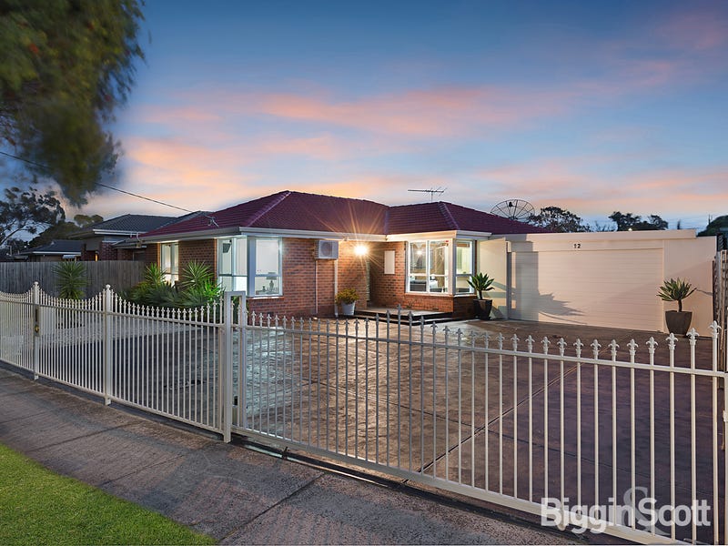12 Beau Vorno Avenue, Keysborough, VIC 3173 - realestate.com.au