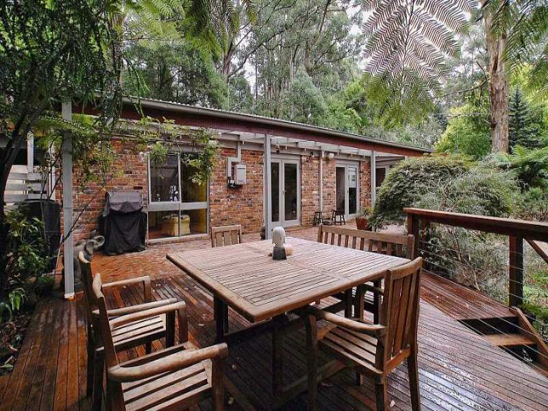 83 Falls Road, Kalorama, Vic 3766 - Property Details