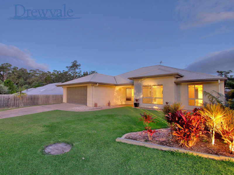 8 St Ives Close, Drewvale, Qld 4116 - Property Details