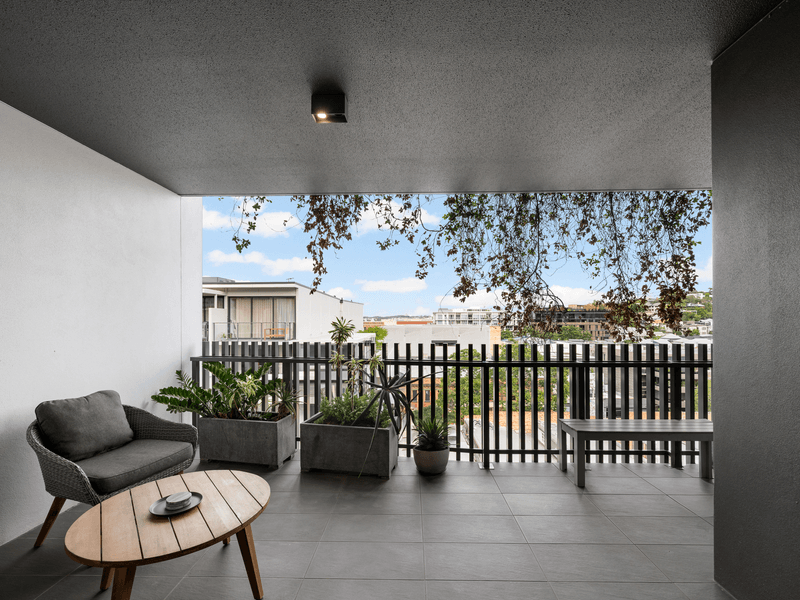 Real Estate & Property for Sale in Bulimba, QLD 4171 (+1 location) Pg ...