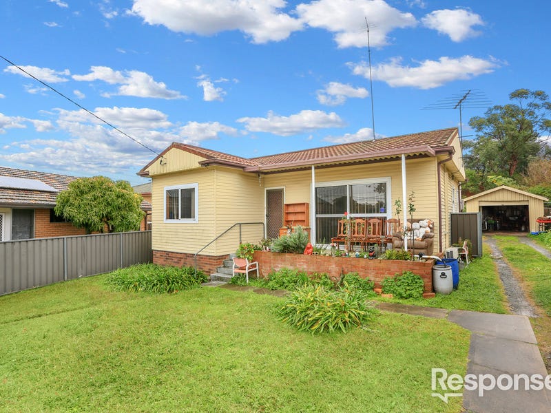 4 The Crescent, Marayong, NSW 2148 - Property Details