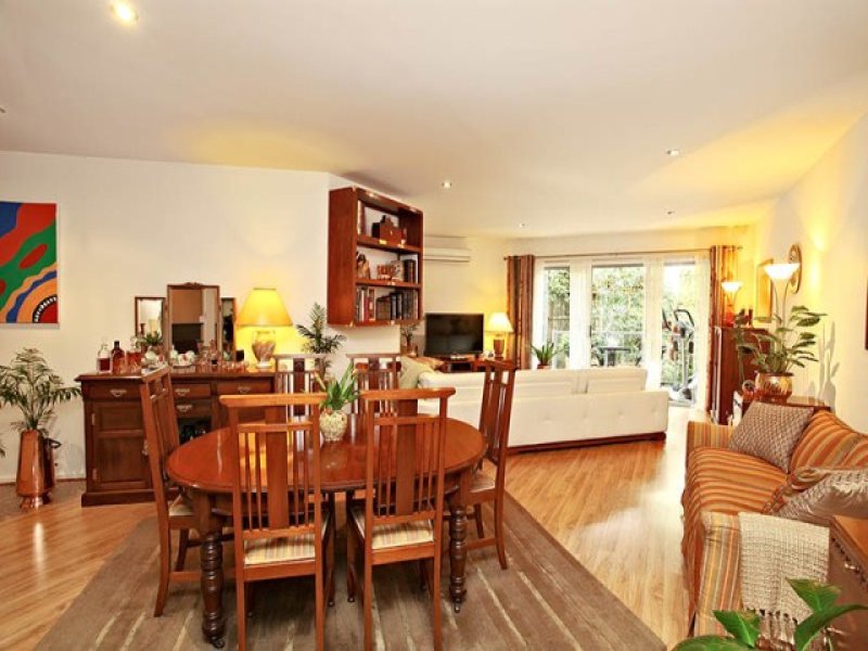 2-755-plenty-road-reservoir-vic-3073-property-details