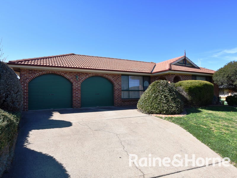 8 Melville Place, Orange, NSW 2800 - Property Details